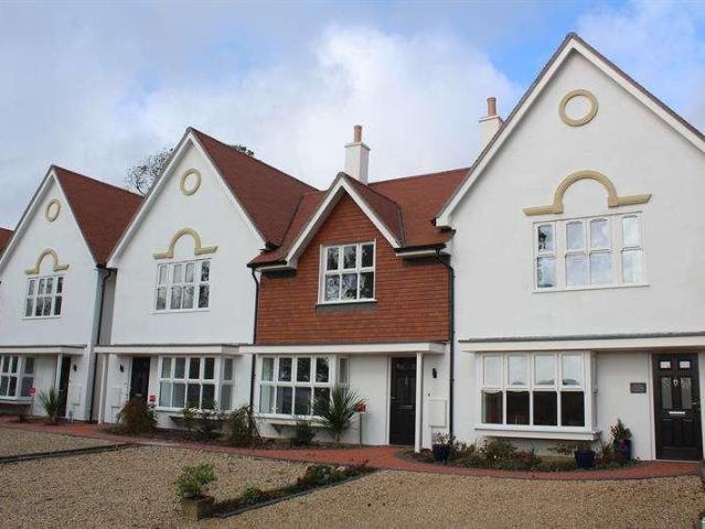 3 bed house to rent