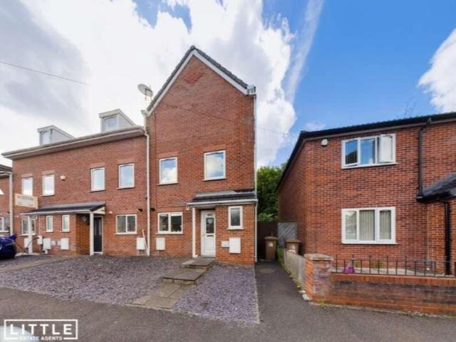 3 bed house to rent