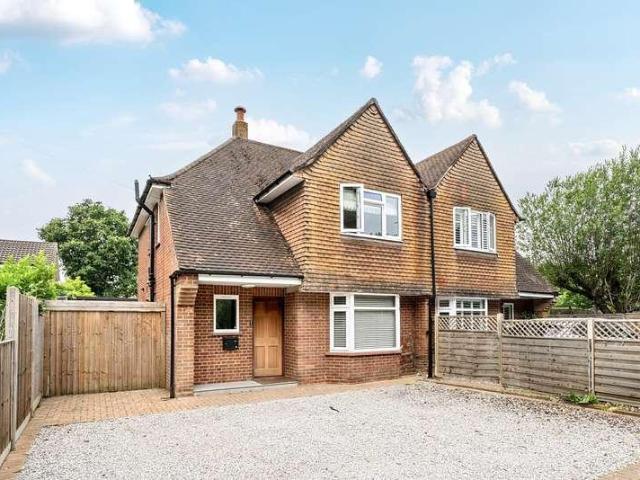3 bed house to rent