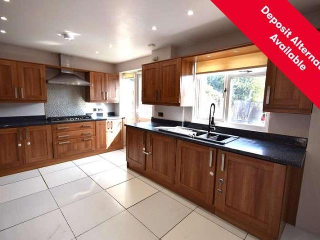 3 bed house to rent