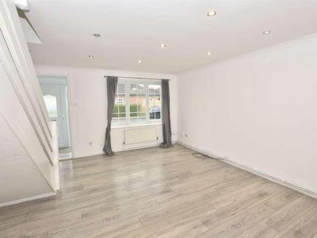 3 bed house to rent