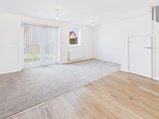 3 BED House To rent
