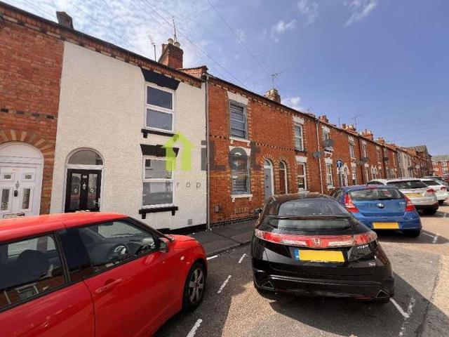 3 bed house to rent