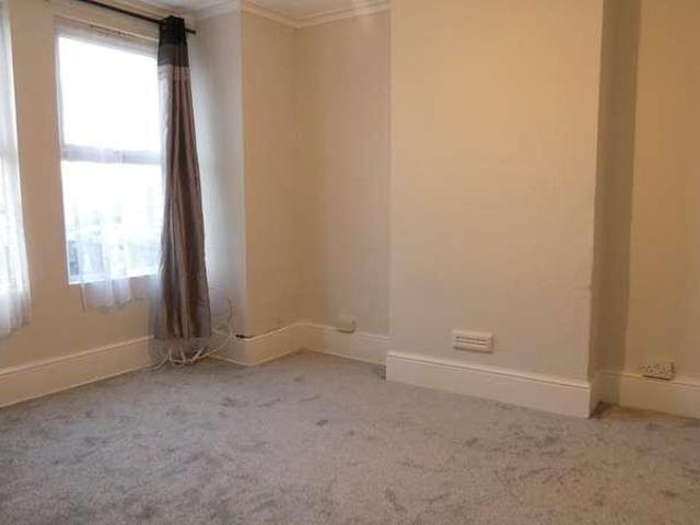3 bed house to rent