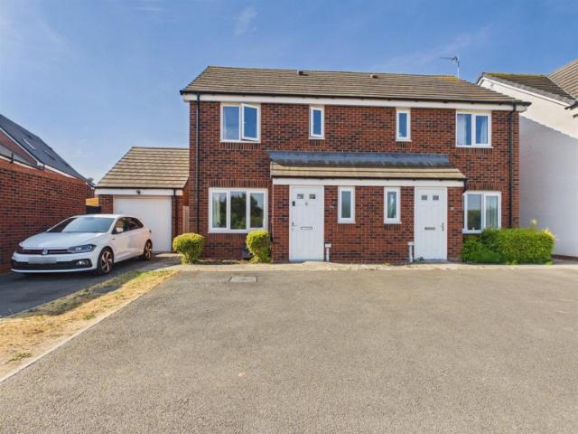 3 BED House To rent