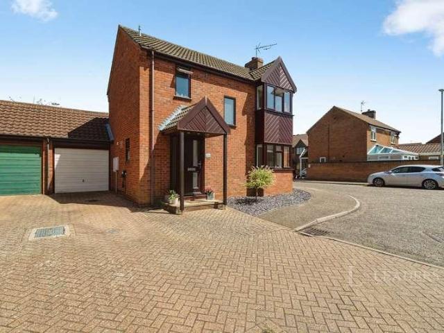 3 bed house to rent
