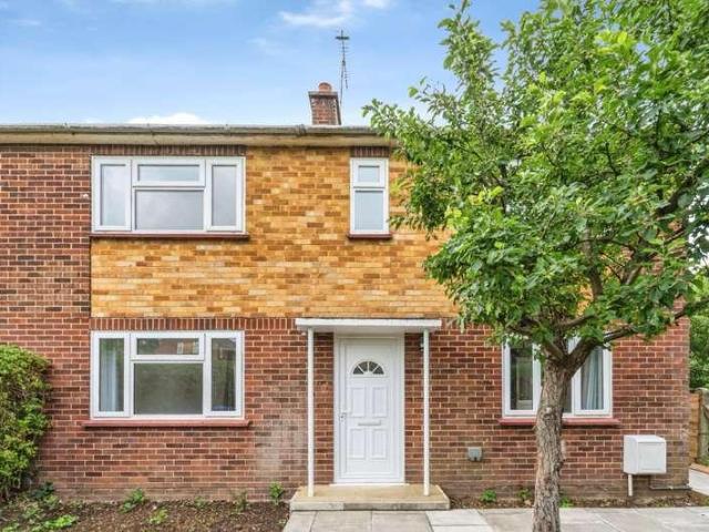 3 bed house to rent