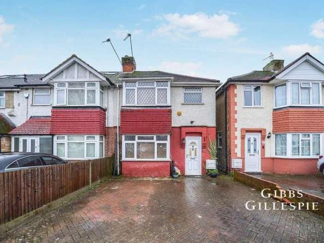 3 bed house to rent