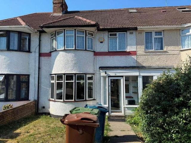 3 bed house to rent