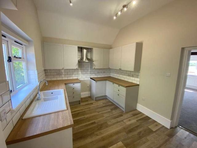 3 bed house to rent