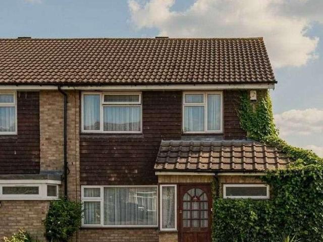 3 bed house to rent