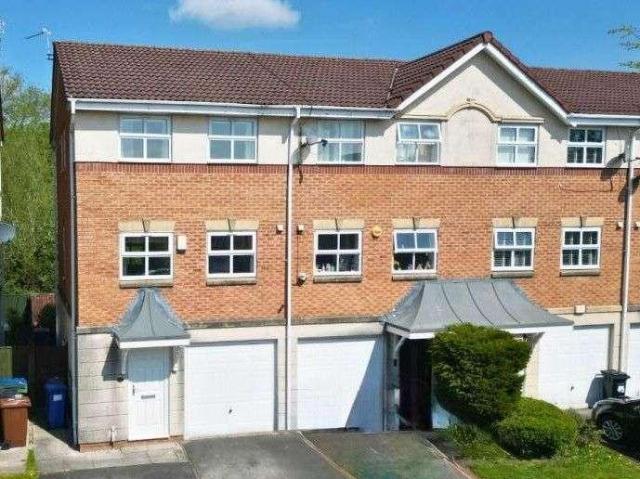 3 bed house to rent