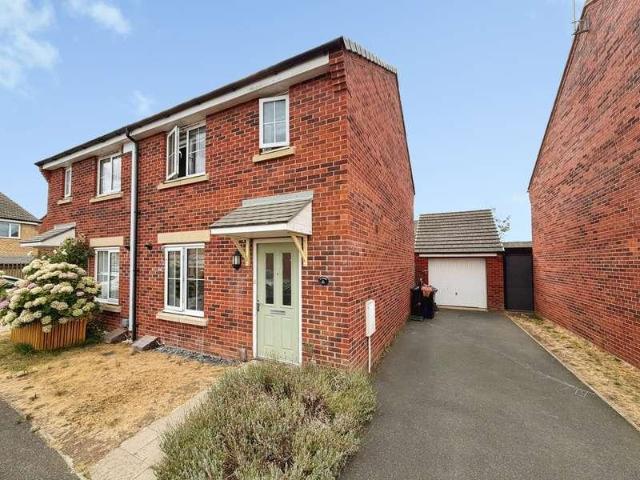 3 bed house to rent