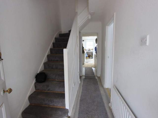 3 bed house with Loft Conversion. Ideal for families