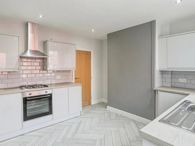 3 Bed House Available now