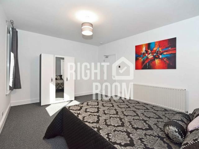 3 Bed House, Cedar Way, Guildford GU1