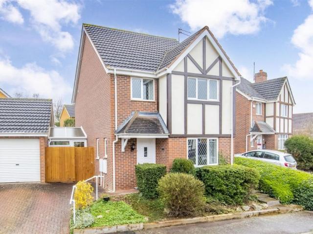 3 bed House Detached To Let