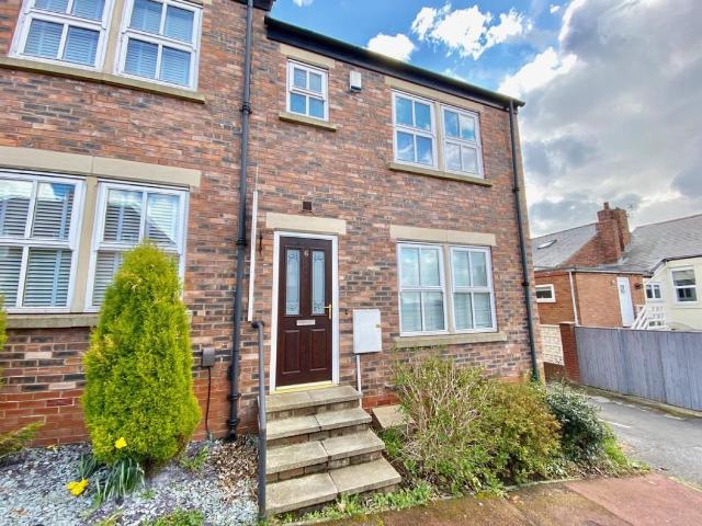 3 bed House End Terrace for Rent