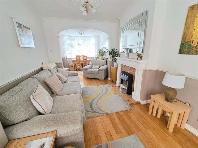 3 bed house for sale