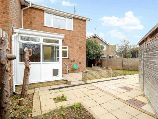3 bed house for sale