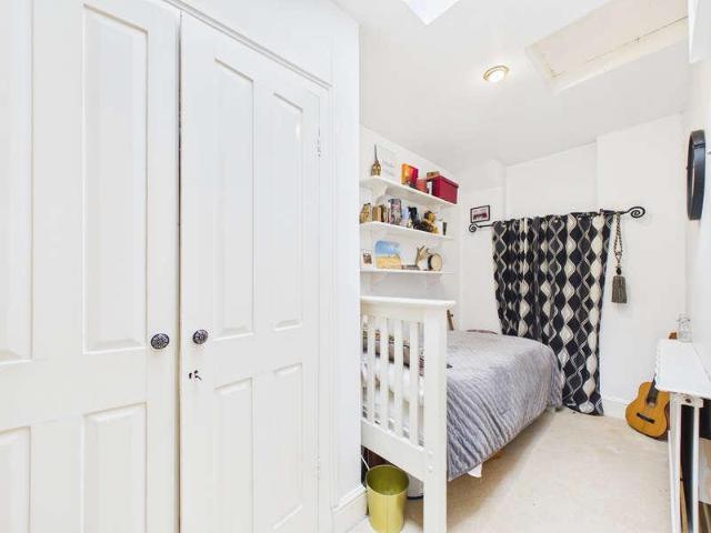 3 bed property for sale