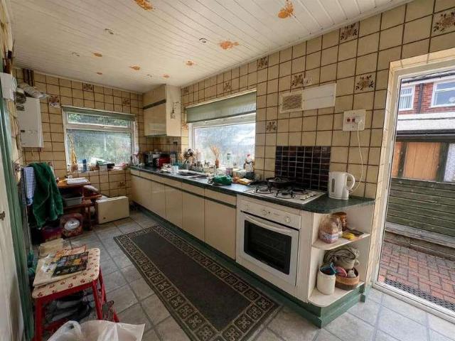 3 bed house for sale