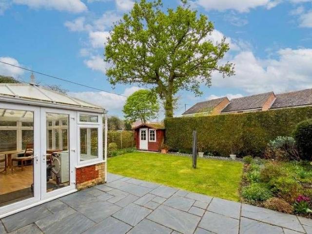 3 bed house for sale