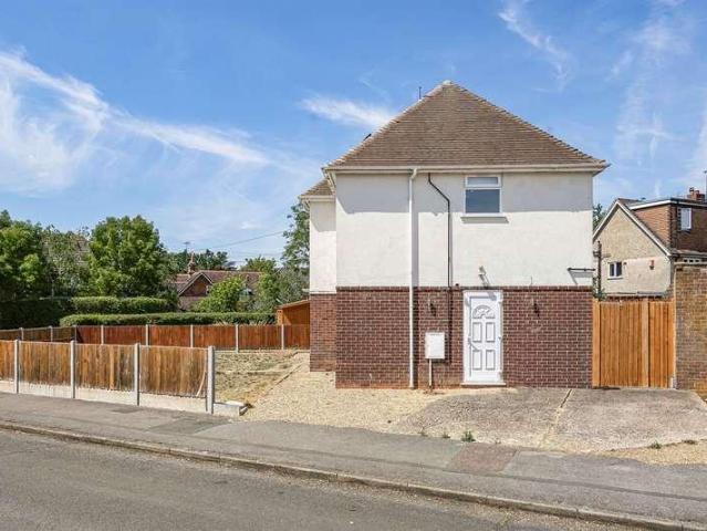3 bed house for sale