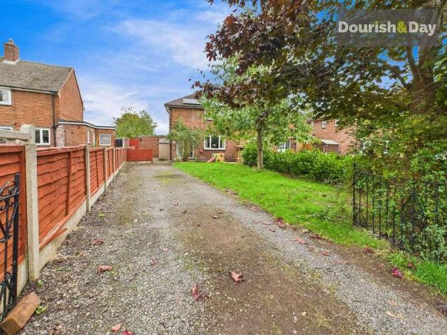 3 bed house for sale