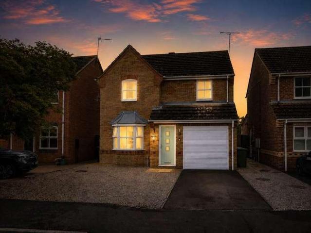 3 bed house for sale