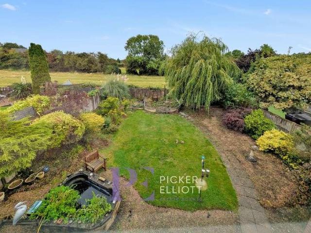 3 bed house for sale
