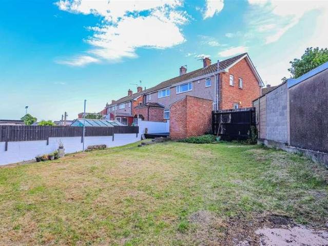 3 bed house for sale