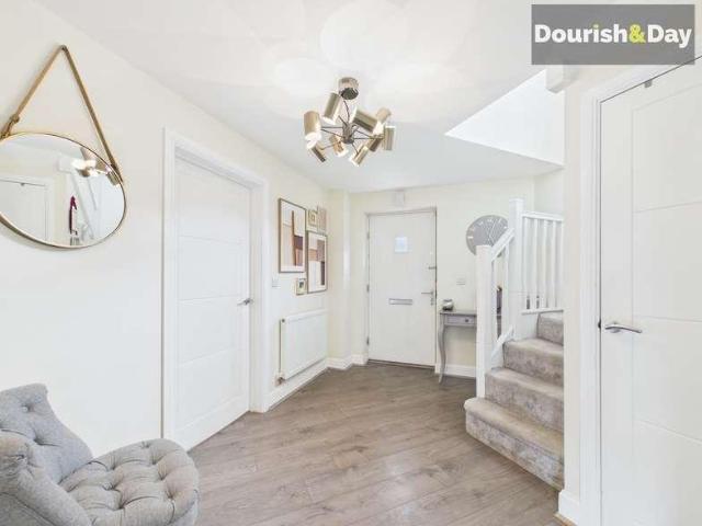 3 bed house for sale