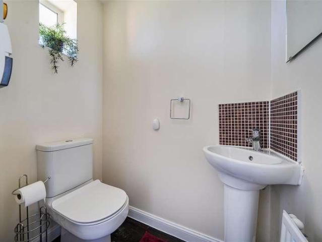 3 bed house for sale