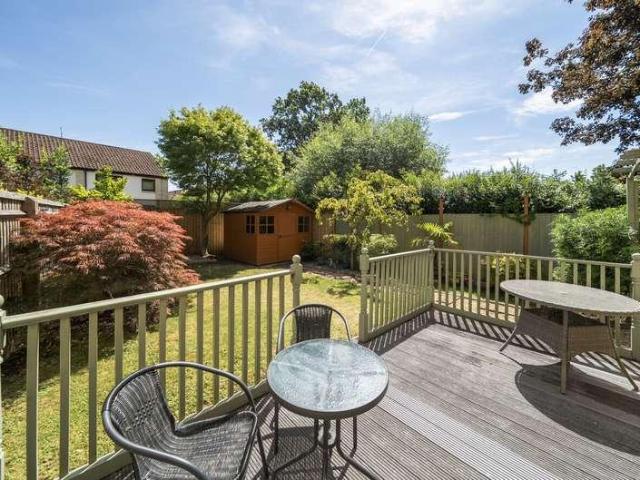 3 bed house for sale