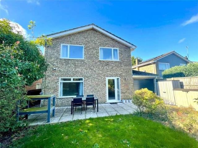 3 bed house for sale