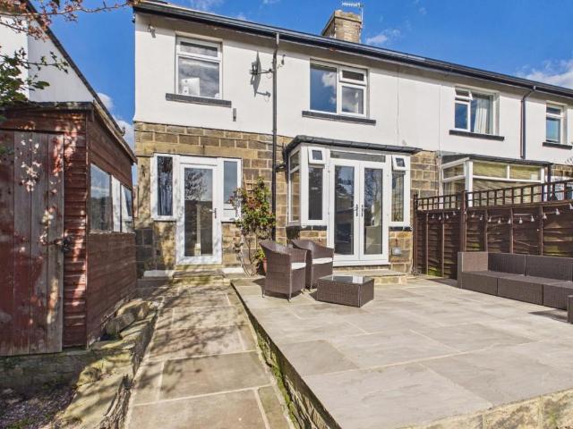 3 bed house for sale
