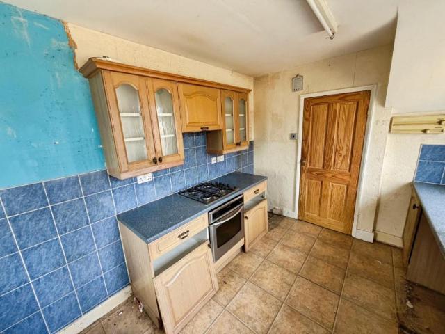 3 bed house for sale