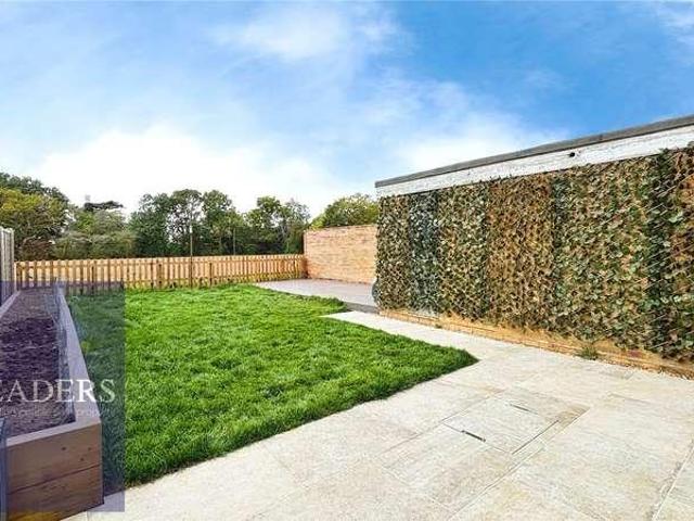 3 bed house for sale