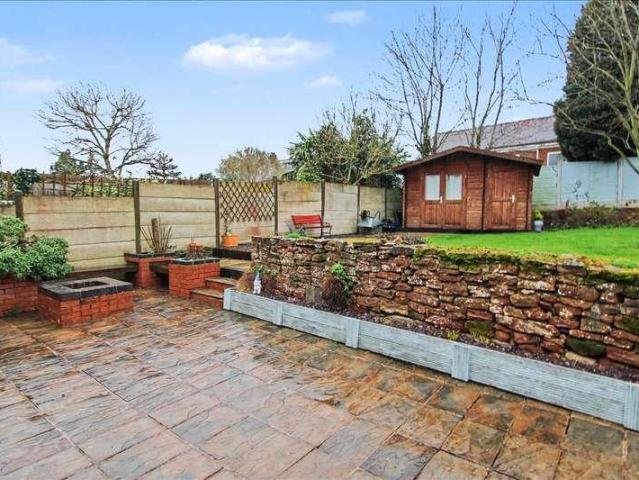 3 bed house for sale