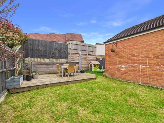 3 bed house for sale