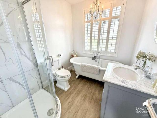 3 bed house for sale