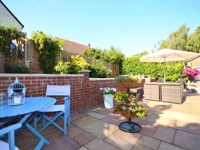 3 bed house for sale