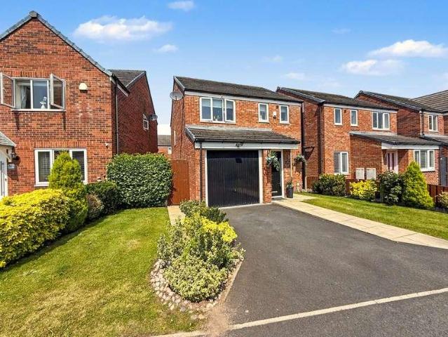 3 bed house for sale