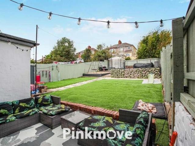 3 bed house for sale