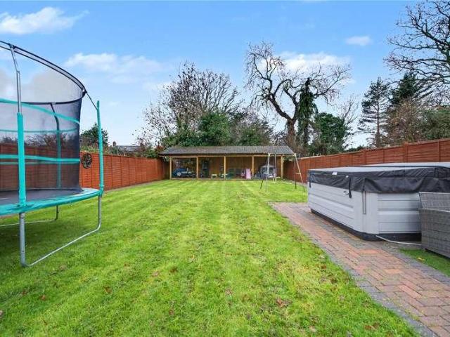3 bed house for sale