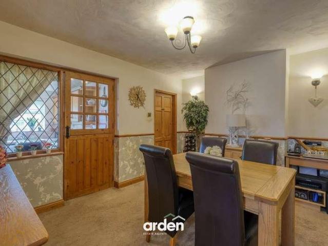 3 bed house for sale