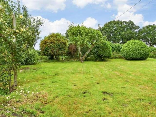 3 bed house for sale