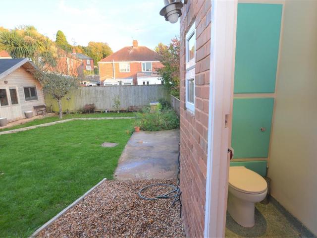3 bed house for sale