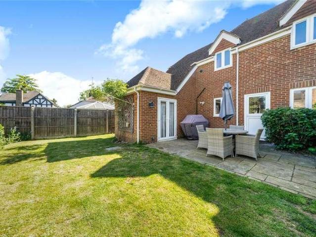 3 bed house for sale